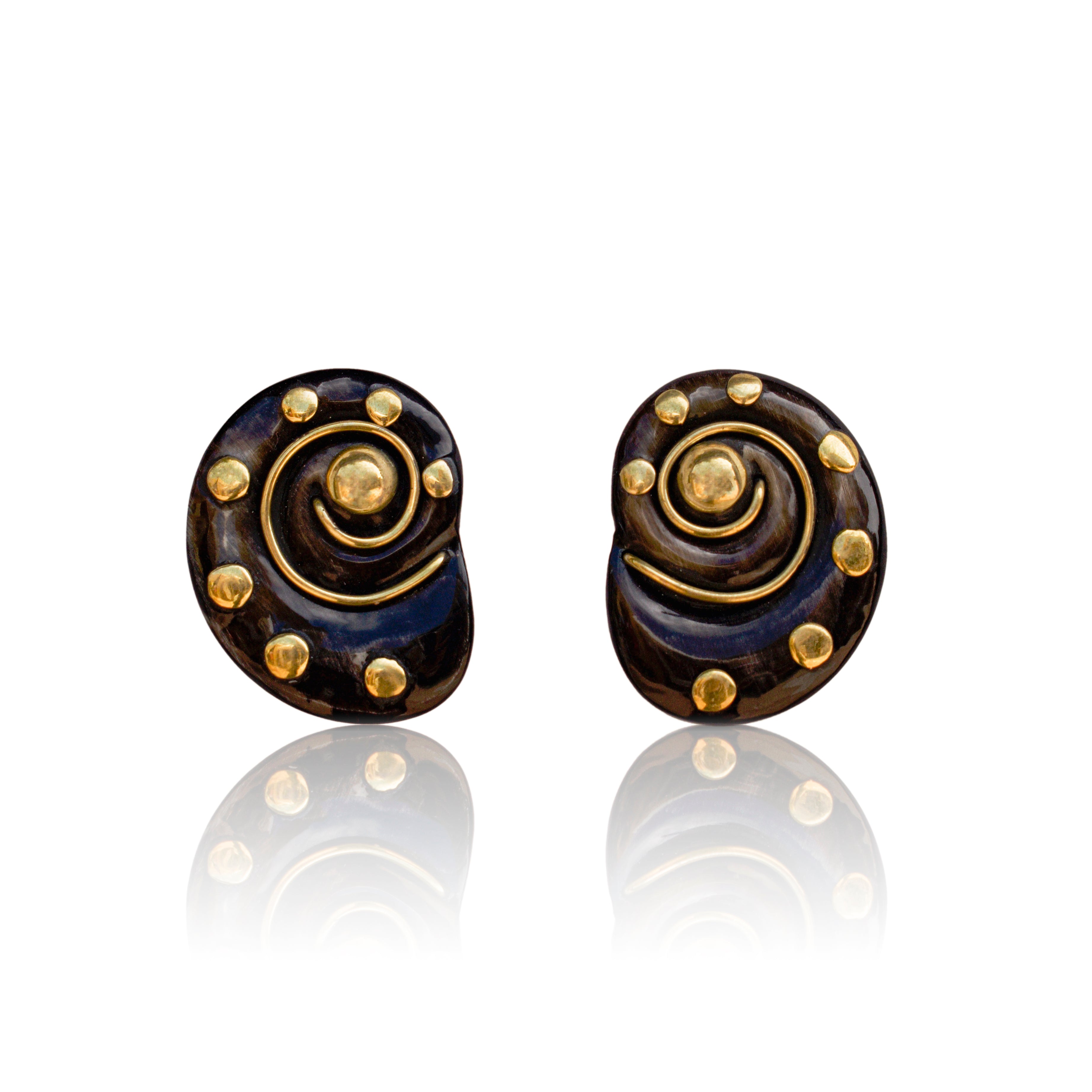 Notho Horn and Bronze Earring – Francisca Ferrari